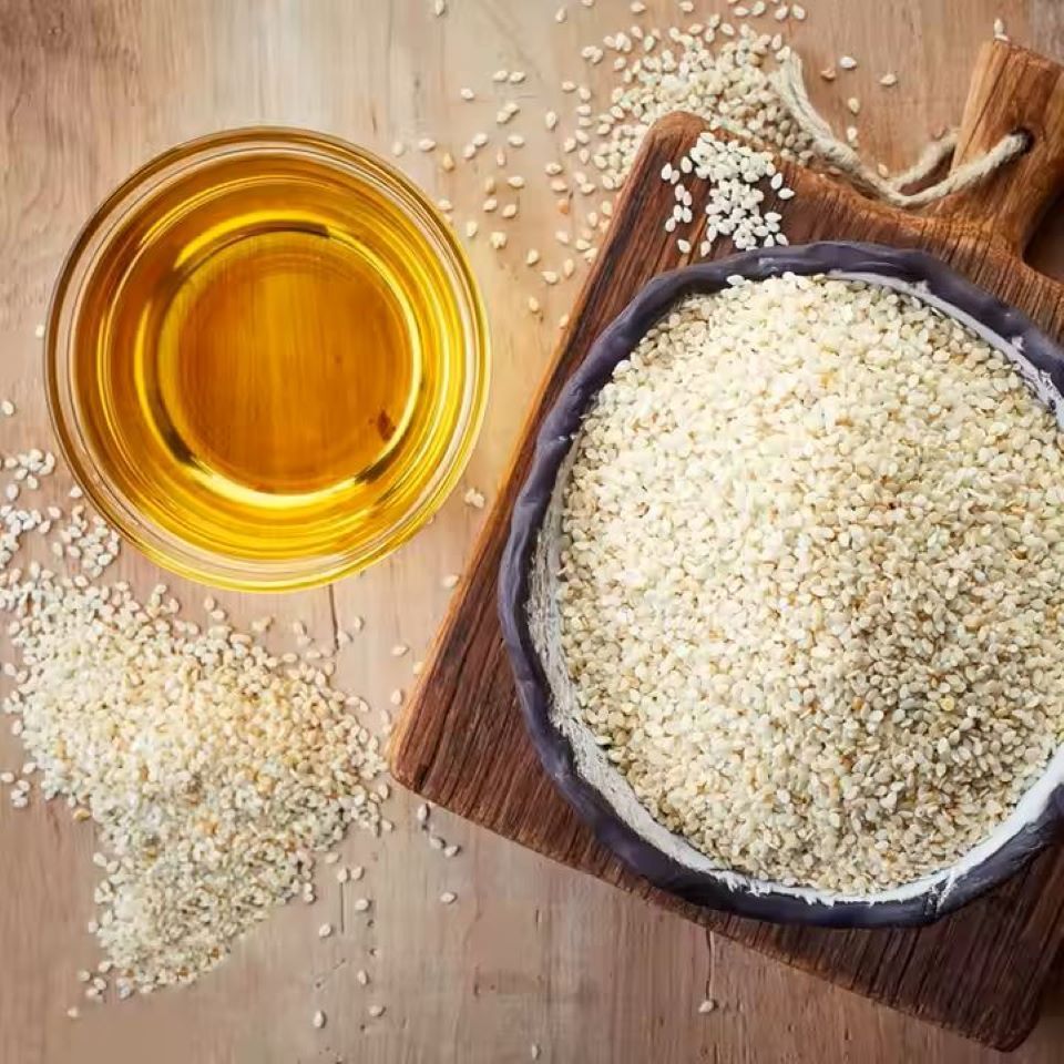 Natural 100% Pure Organic Sesame Seed Oil Authentic Sesame Oil By Trusted Manufacturer ...