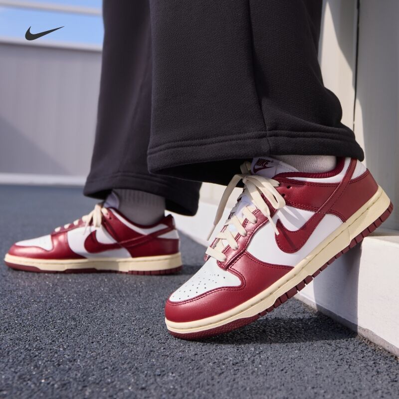 Nike Official Dunk Low Women's Sports Shoes Winter New Christmas Board ...