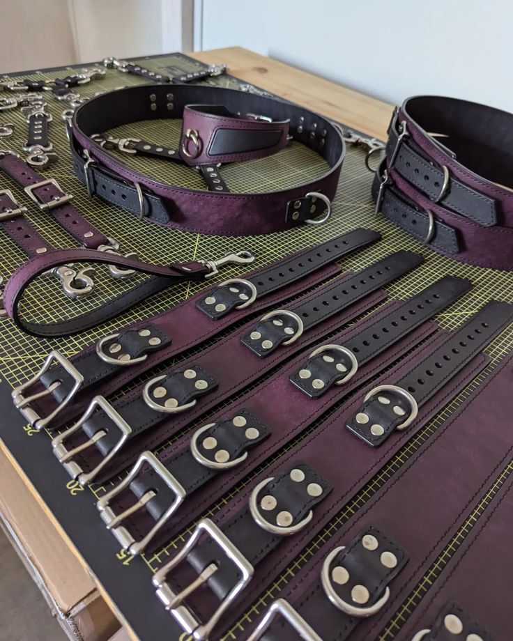 Small, Compact Bullet Vibrators - Mini Vibrating Bullet - Portable ...