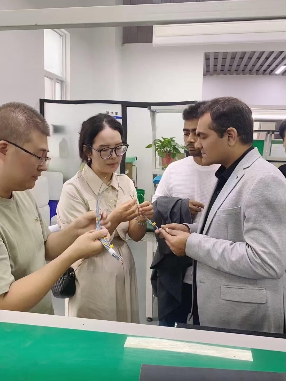 Ecta-133m-26snl Push-pull Electrical Connector Is Available For ...