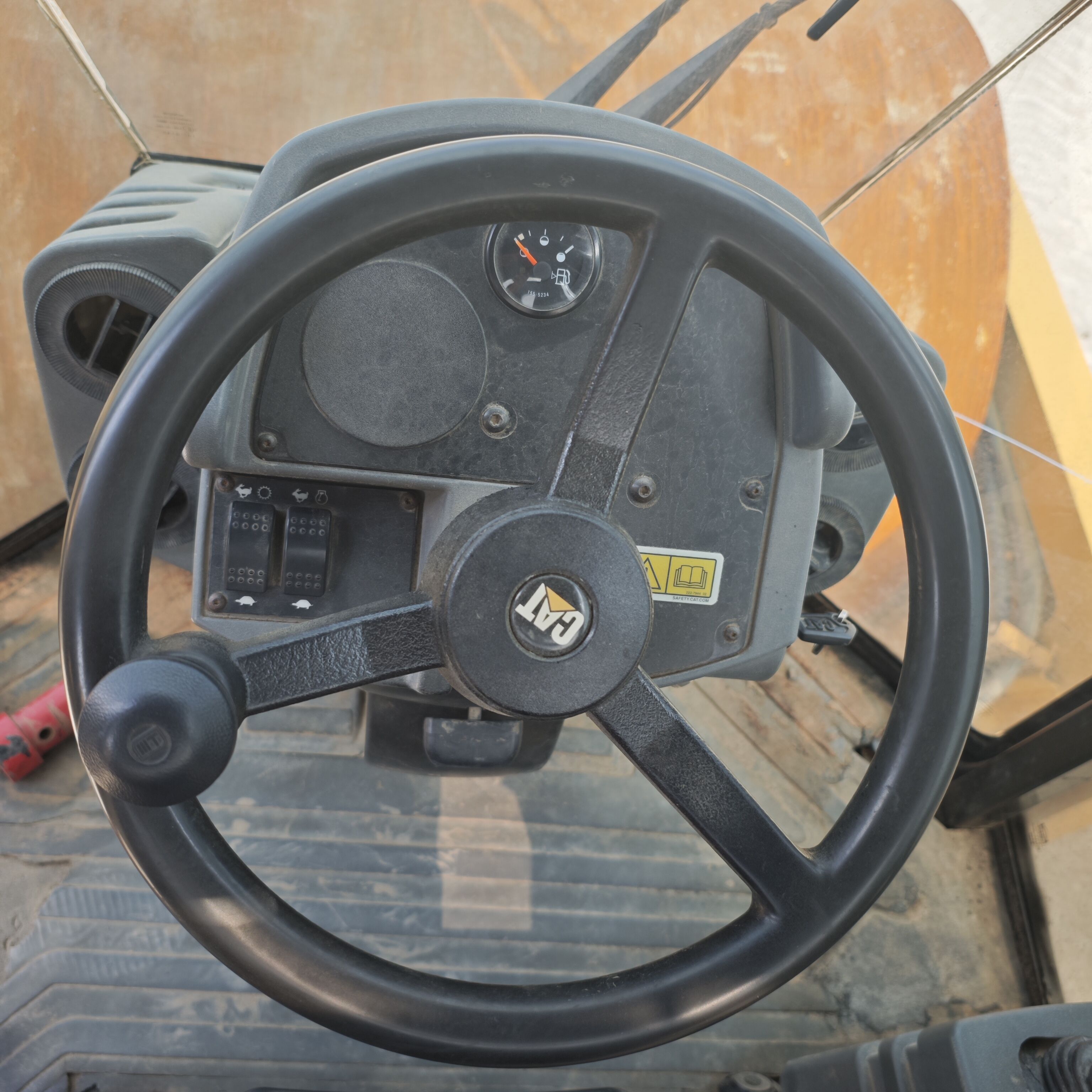 Used Road Roller Caterpillar Cs76 Vibratory Compactor Original Cat Road ...