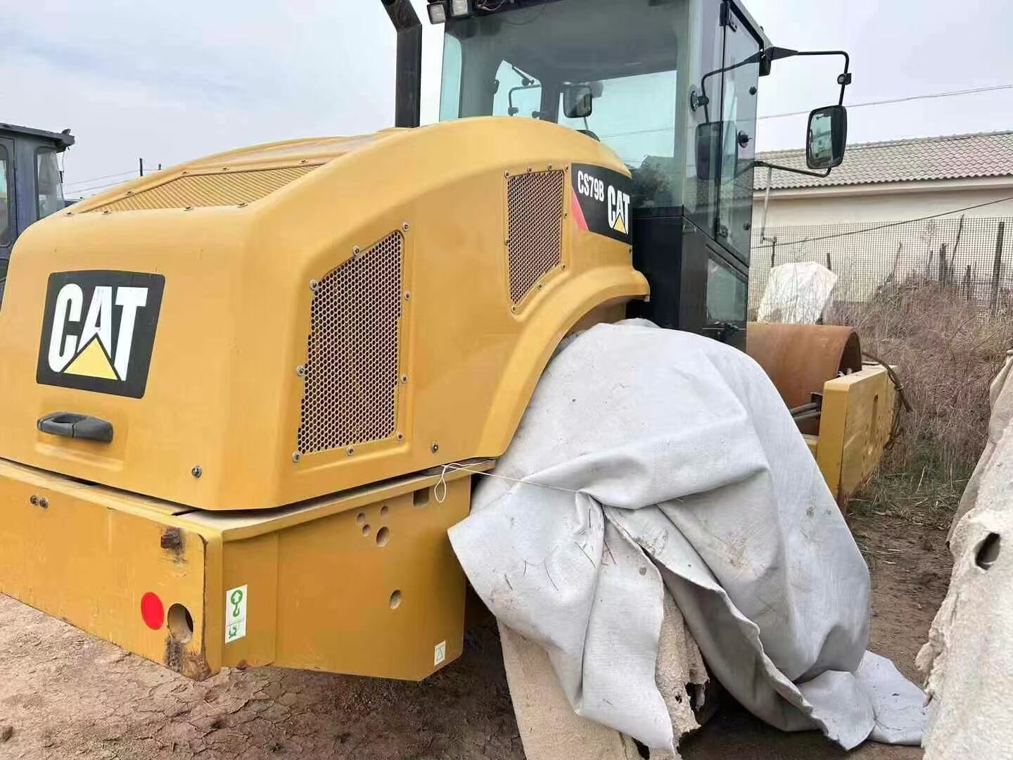 Buy China Wholesale Caterpillar Cs79b Vibratory Soil Compactors ...