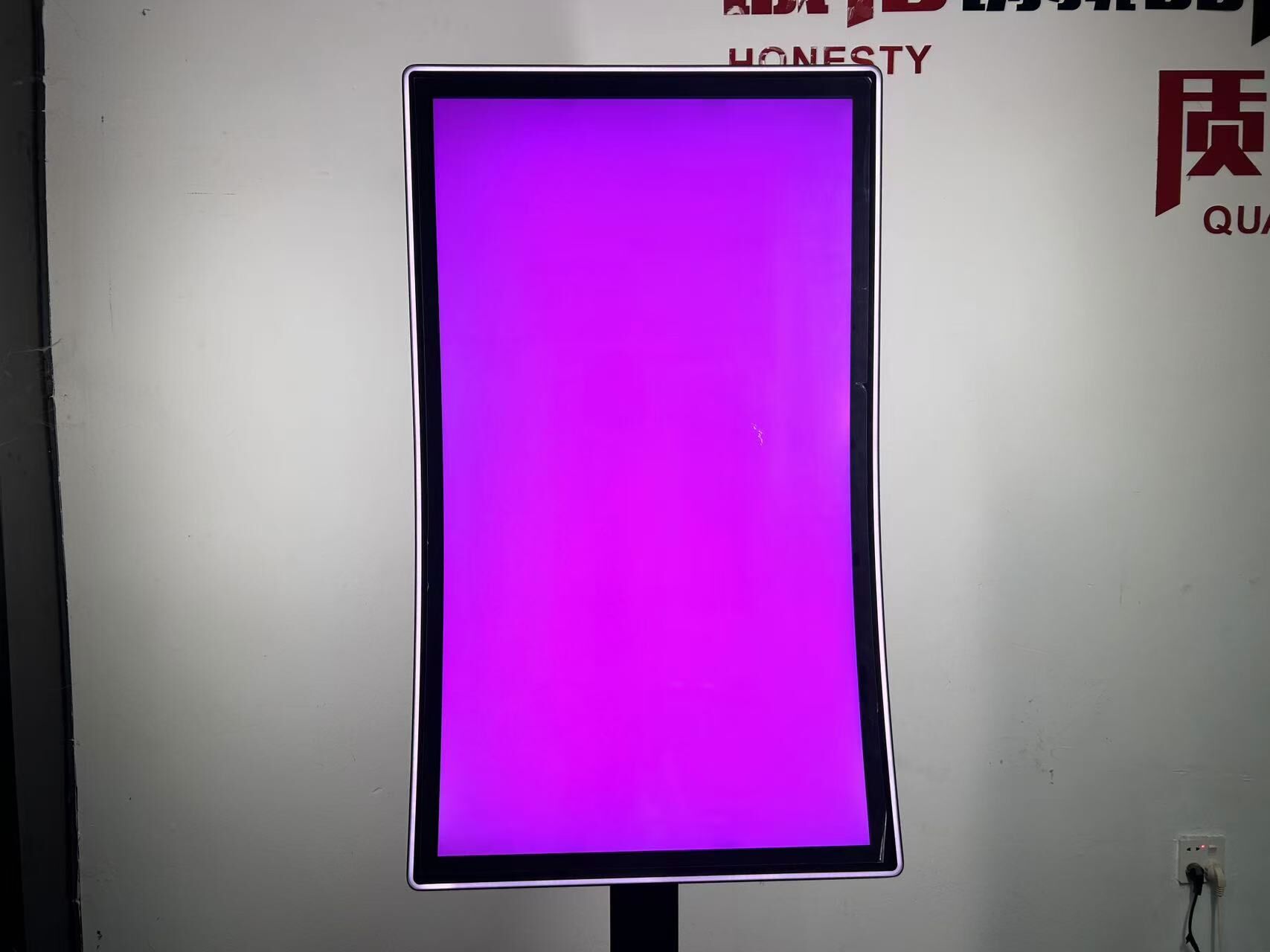 Factory Custom Curved Touch Screen Arcade Gaming Display Led Light ...