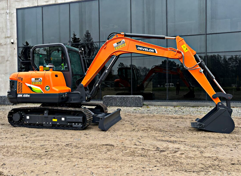 6tons Excavator Doosan Dx60 6 Ton Mini Digger Crawler Tracked Dx60-9c ...