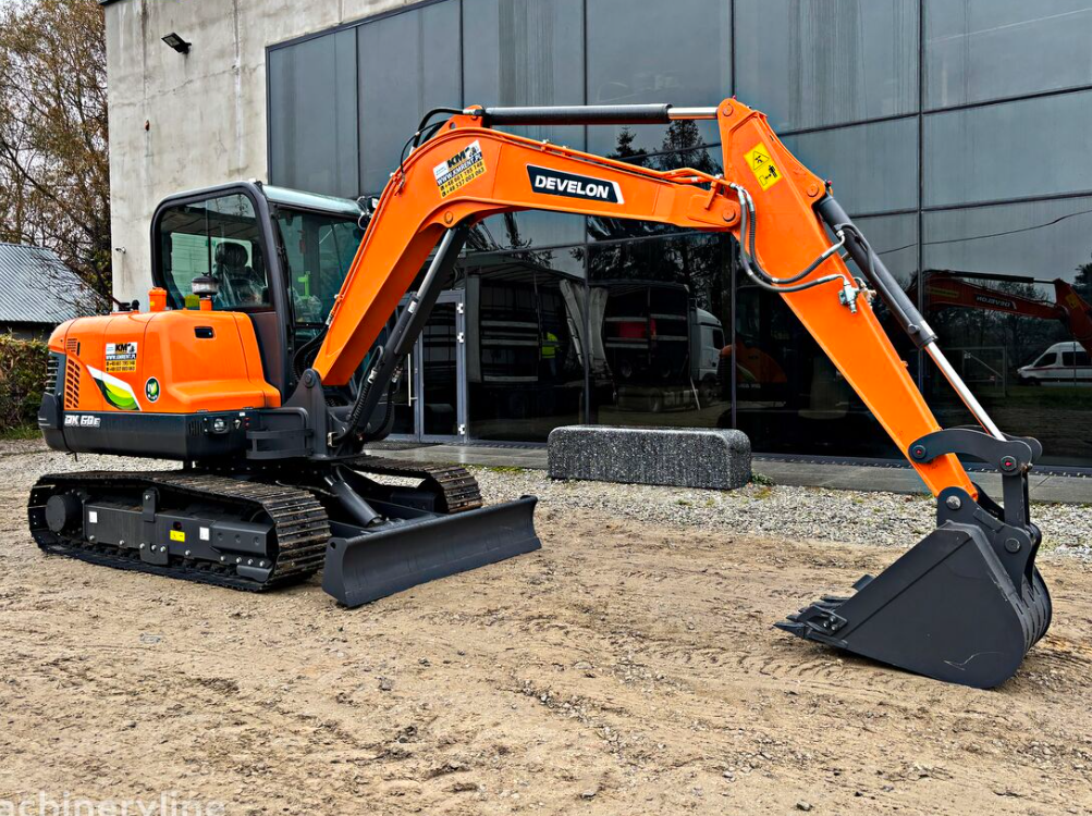 6tons Excavator Doosan Dx60 6 Ton Mini Digger Crawler Tracked Dx60-9c ...