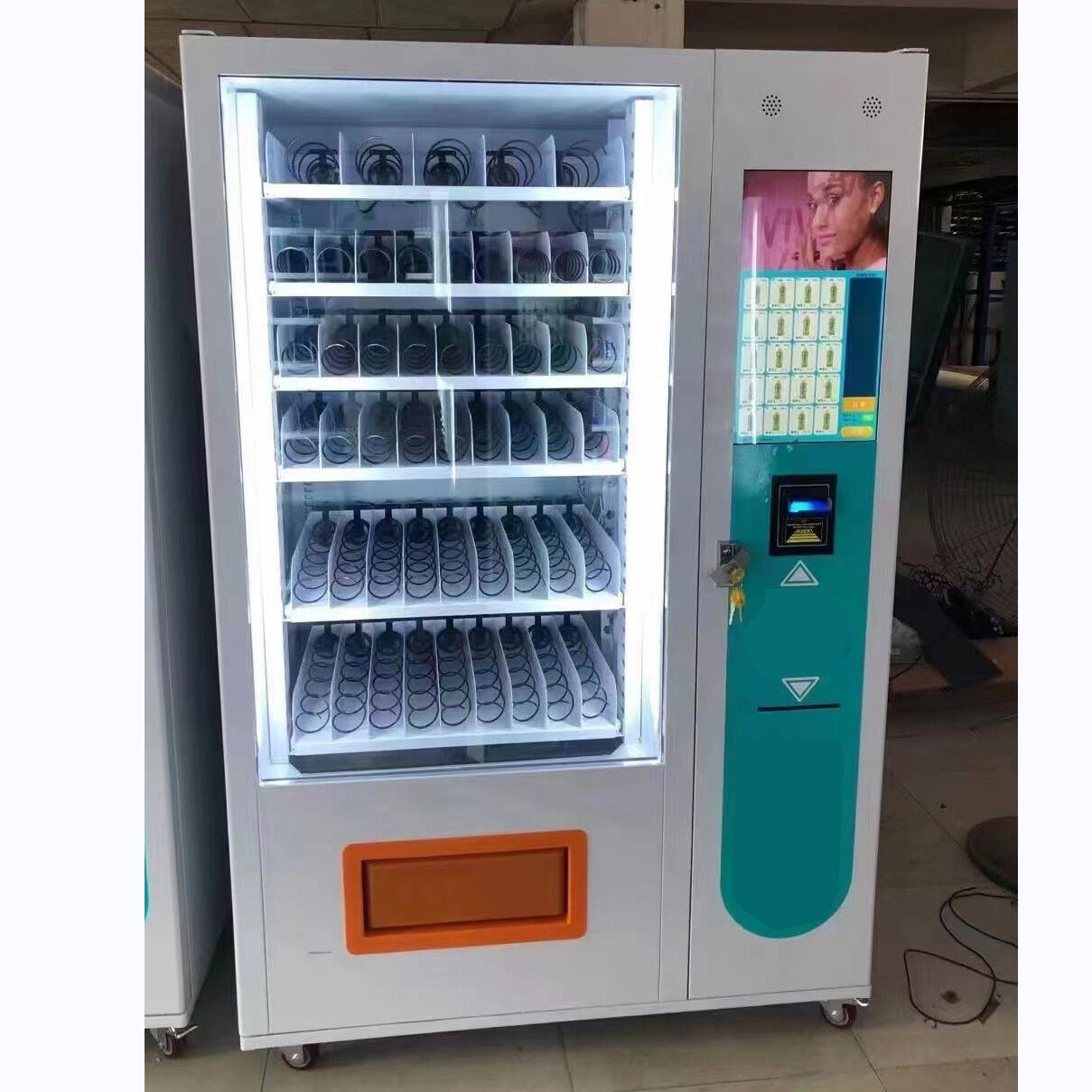 School/office/ White/black Snack And Drink Vending Machine 21.5 Inches ...