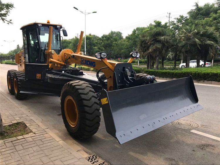 Famous Brand Xcm-g Gr2205t 220hp Motor Grader Factory Price For Sale - Buy China Wholesale 220hp ...