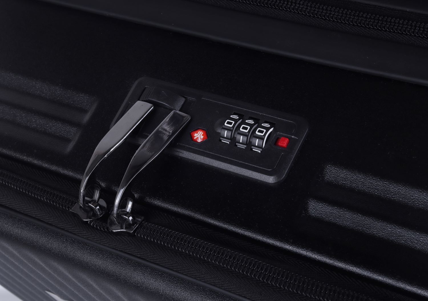 Wide Tie Rod Large Capacity Travel Luggage Light Weight Trolley Cases ...