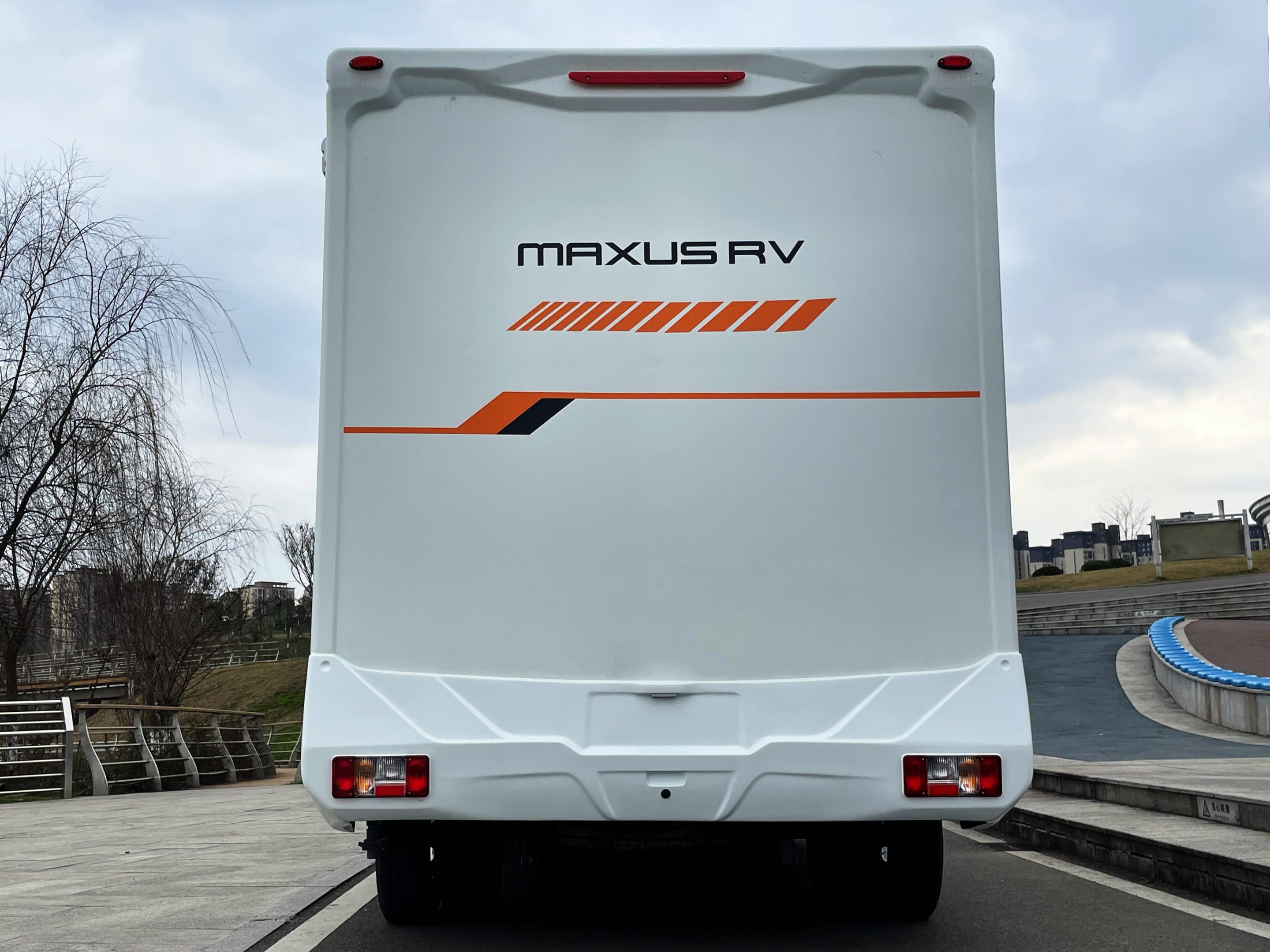 Sell Well! Vickers Maxus V90 Type C Motorhome, Designed And Produced By ...