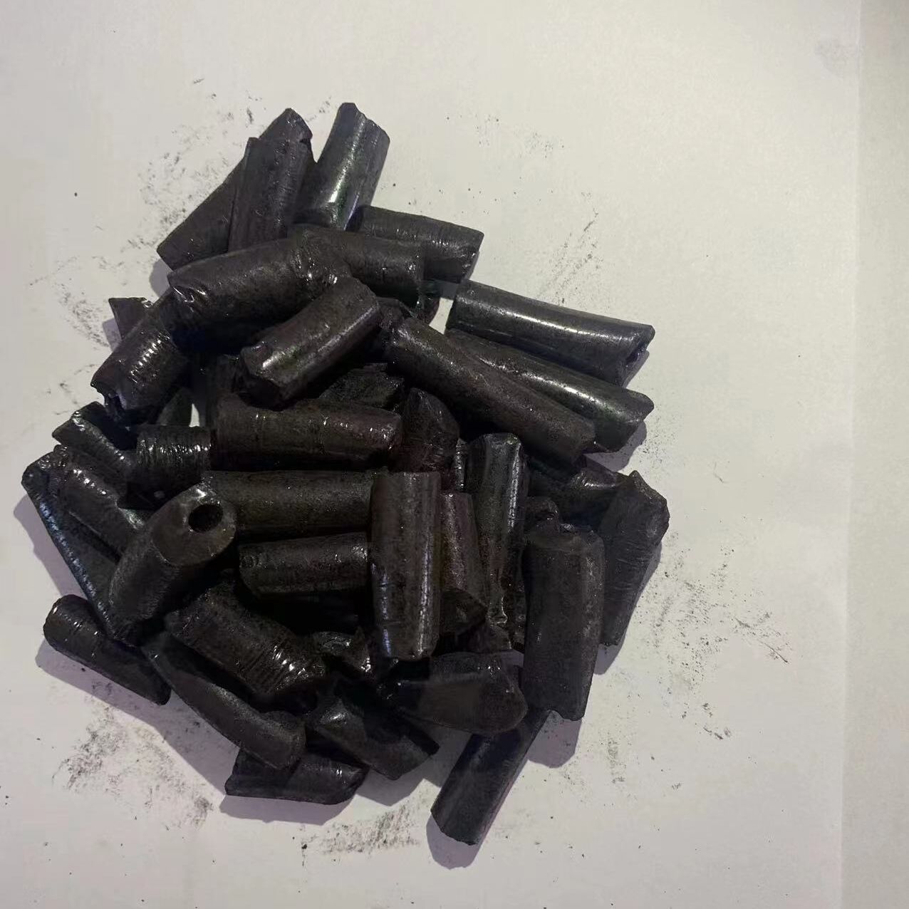 High Quality Coal Tar Pitch, High Carbon Content, Suitable For ...