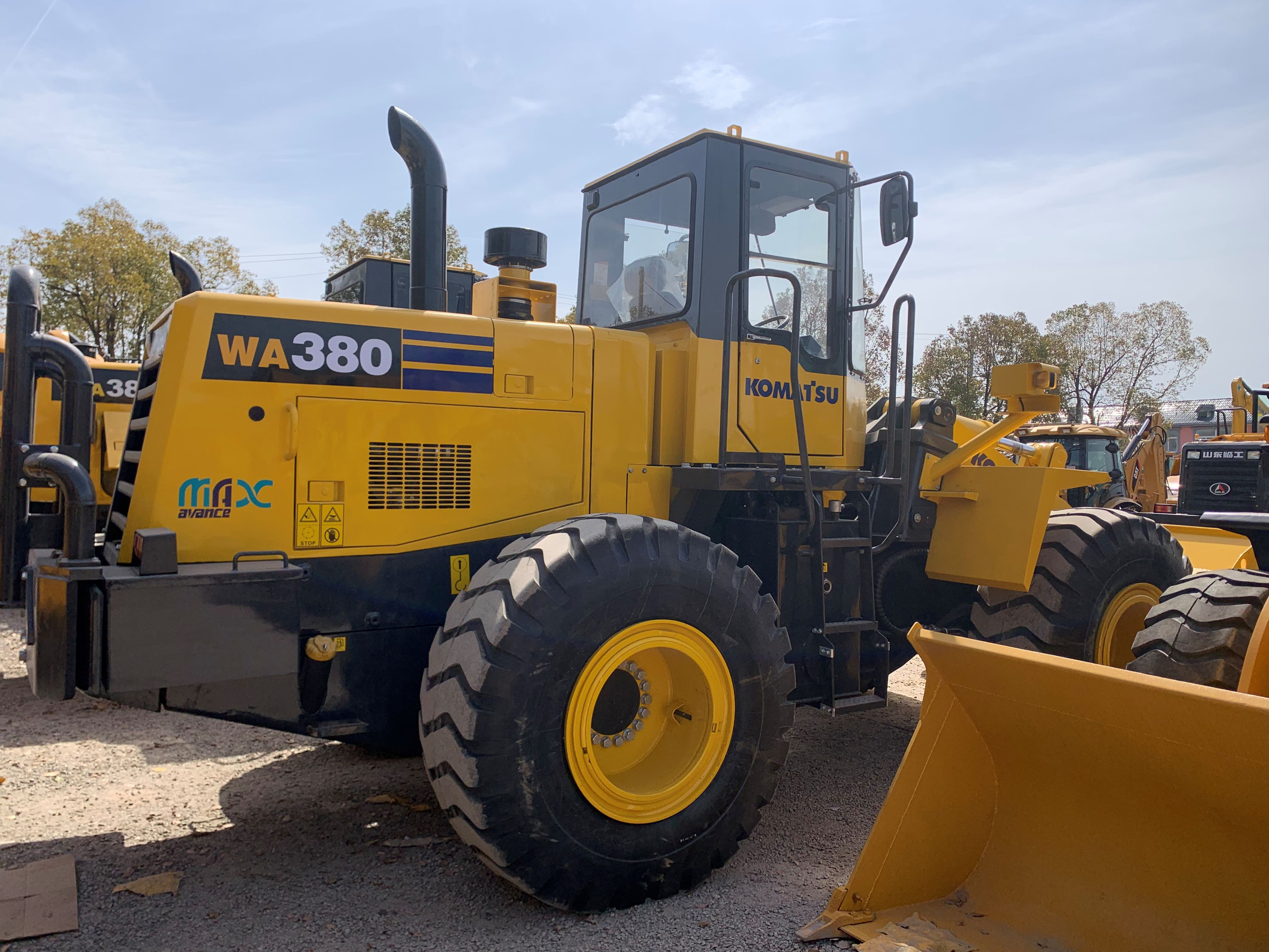 Buy China Wholesale Affordable Pre-owned Komatsu Wa380 Loader ...