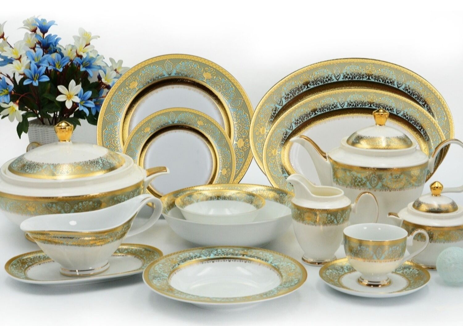 Bulk Buy China Wholesale Karosa 24pcs Embossed Gold Green Color Include ...