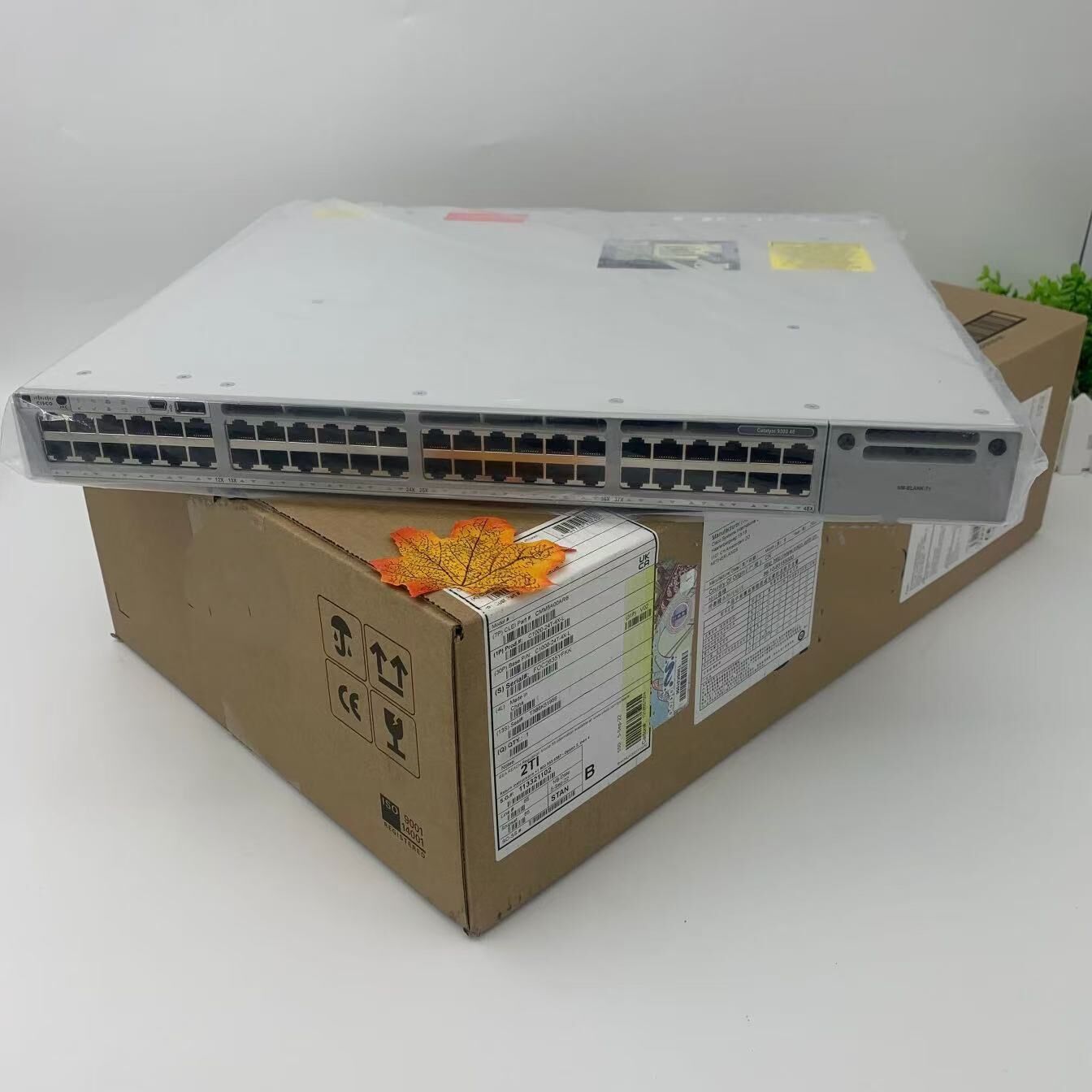 New Sealed Nexus 9300 Series 48-ports 10/25g Sfp+ 6-ports 100g Qsfp ...