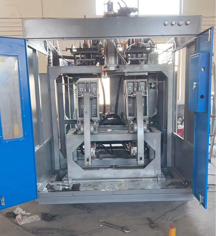 Buy China Wholesale Full-auto Four Cavities Blowing Machine Pp/pe ...