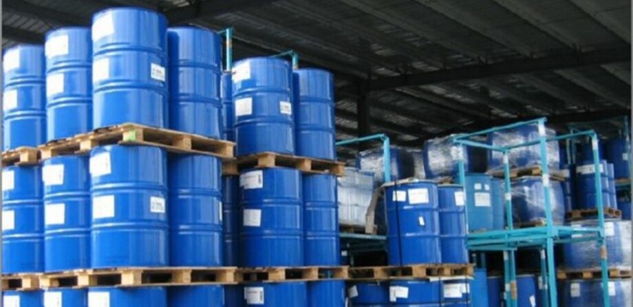 Factory Environmental Protection Food Grade White Mineral Oil Liquid ...
