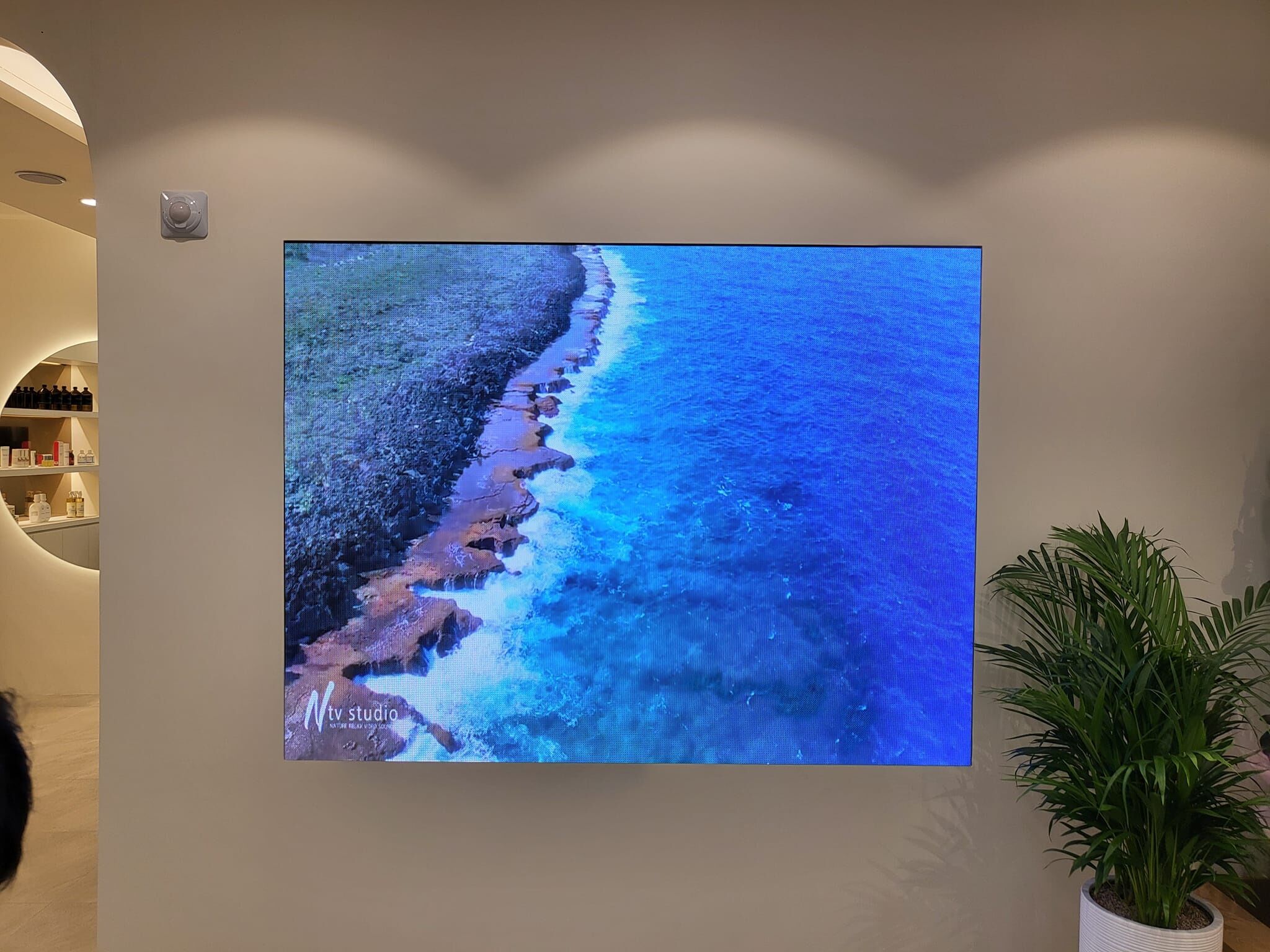 Buy China Wholesale P0.7 P0.9 P1.25 P1.5 Cob 600x337.5mm Led Video Wall Pantalla For Indoor ...