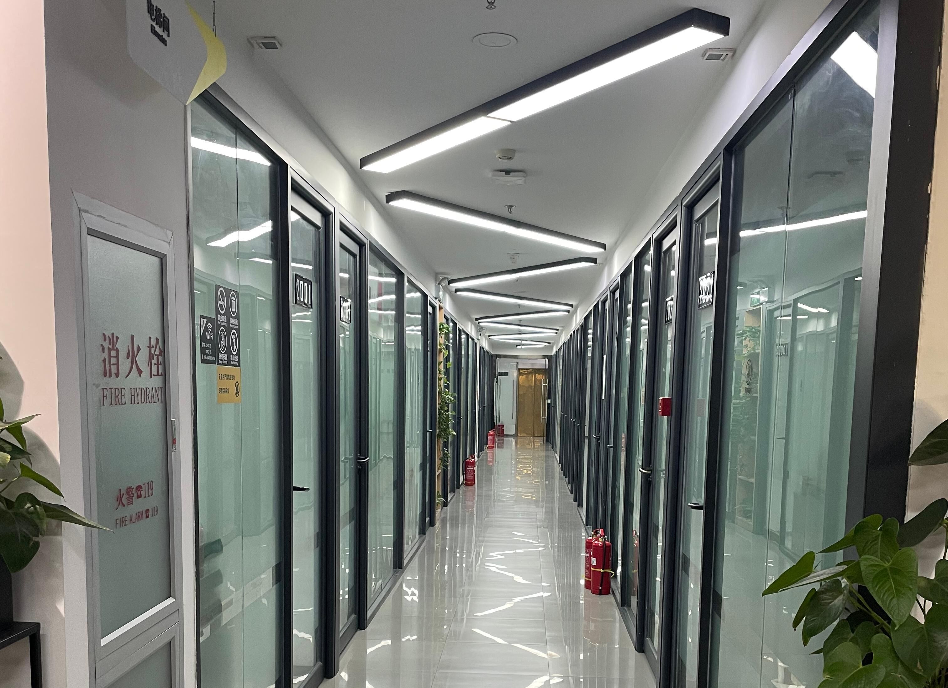 Cis Co C9300l-48t-4g-a Cata Lyst 9300l 48-port 4x1g Uplinks Network ...