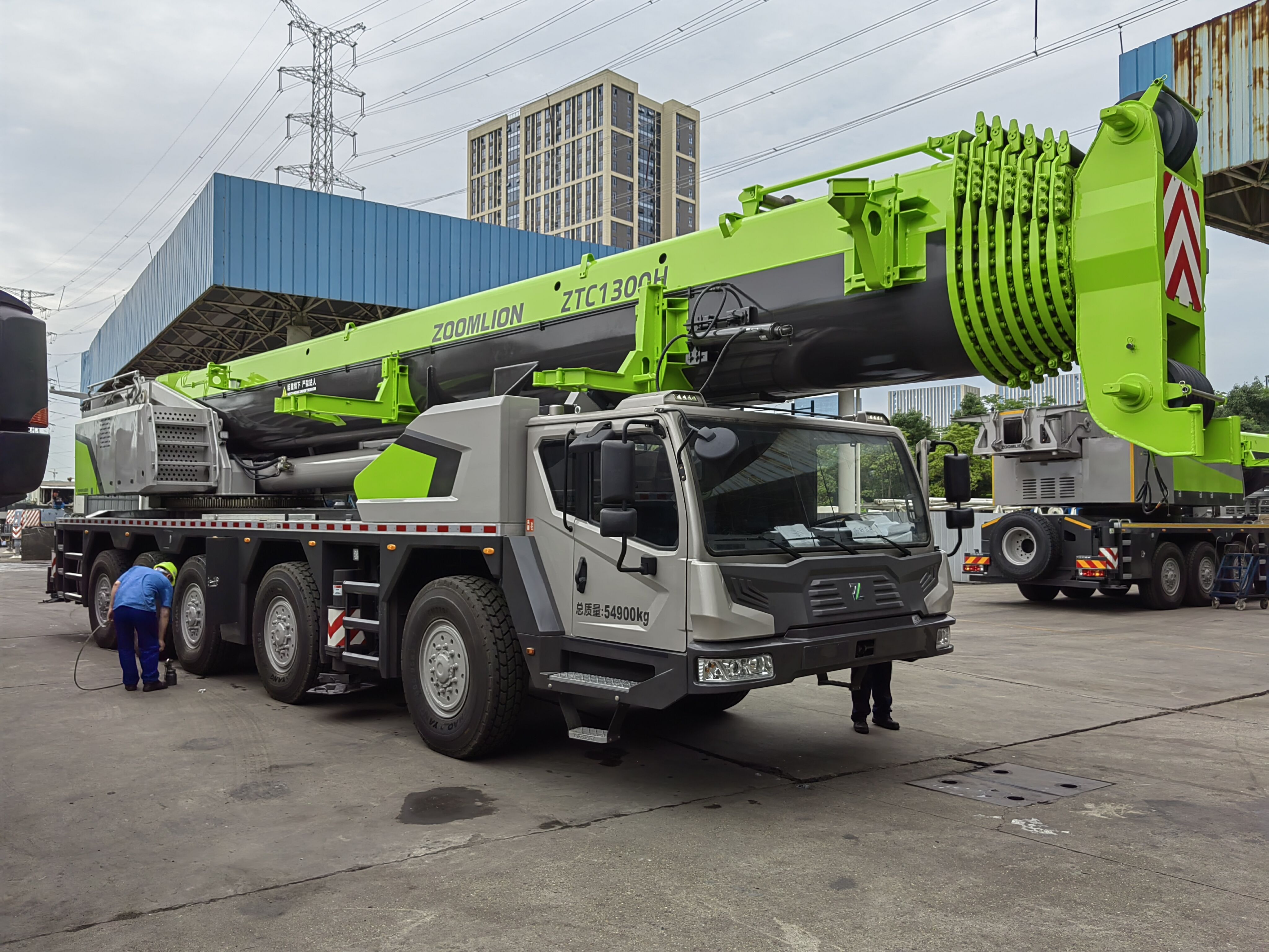 Buy China Wholesale New Condition Ztc300v452 Mobile Diesel Truck Crane ...