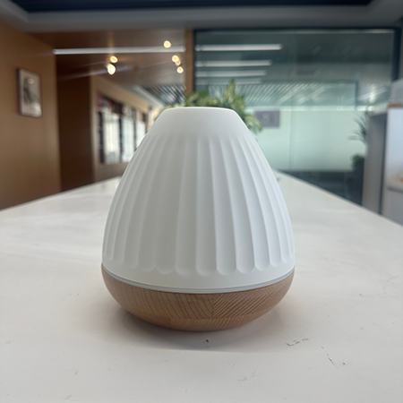 Ultrasonic Aroma Diffuser For Home And Officer, An Essential Oil ...