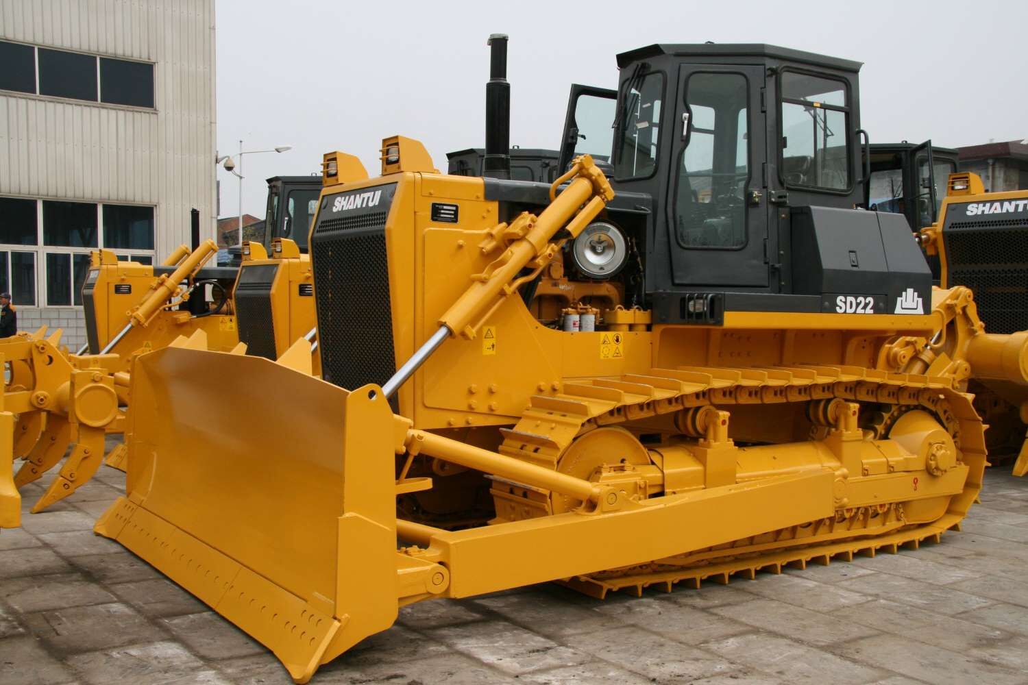 Chinese Famous Brand Sd22 Dozer 220hp Crawler Bulldozer - Buy China ...