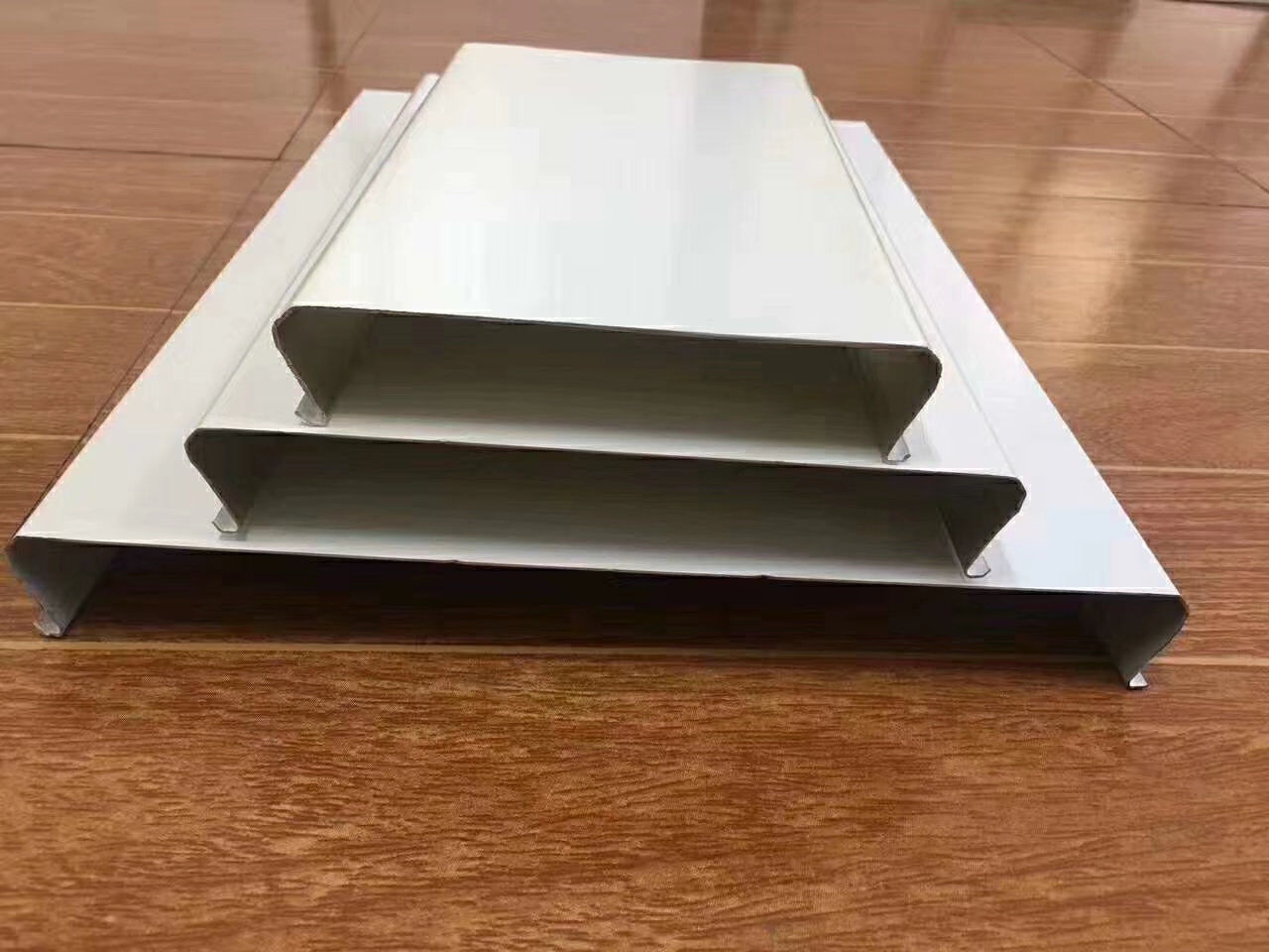 Aluminum S-strip Ceiling Wind Proof Ceiling For Gas Station - China ...