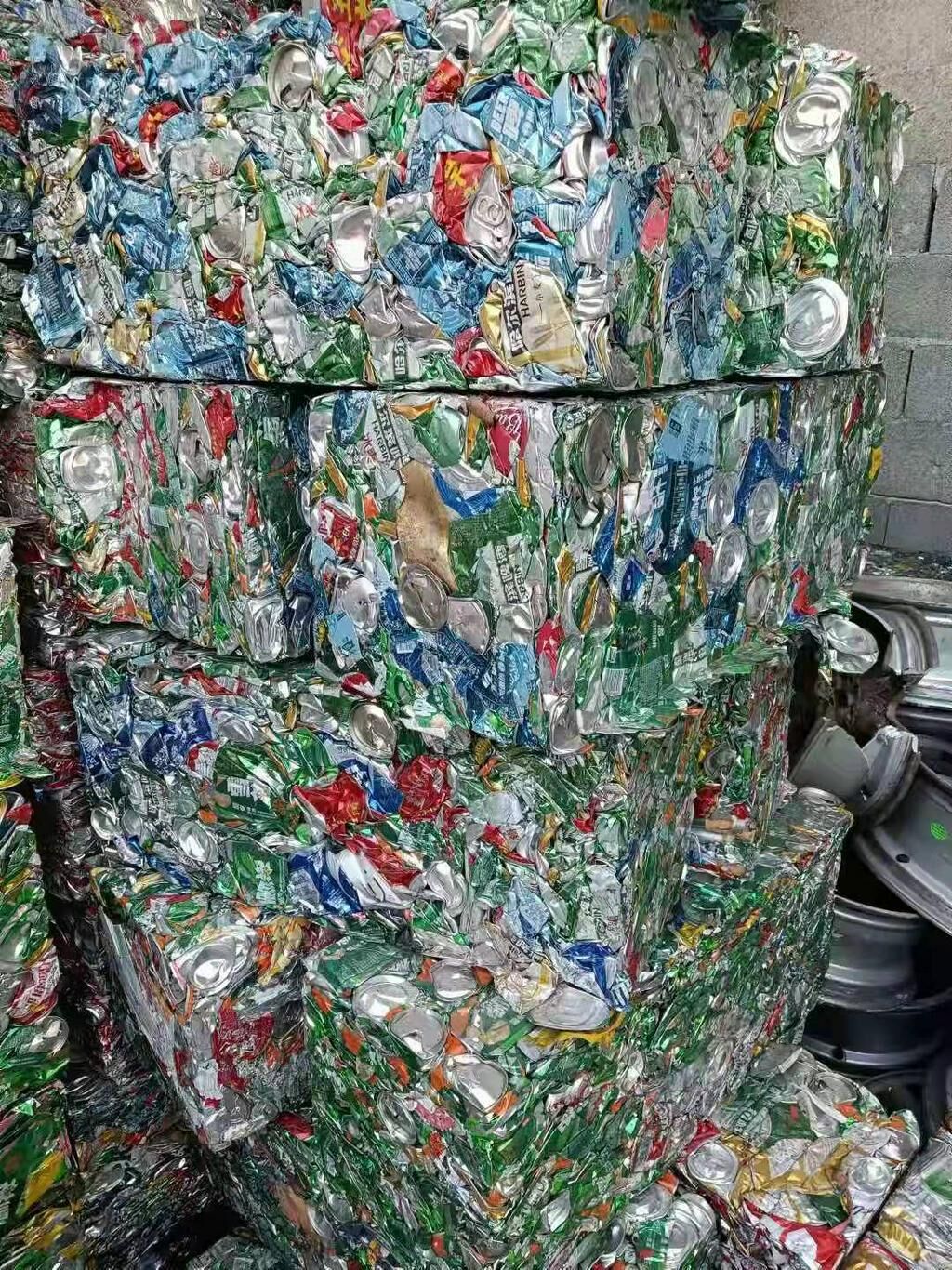 High-quality Used Beverage Can (ubc) Scrap 100% Aluminum, Pressed Into ...