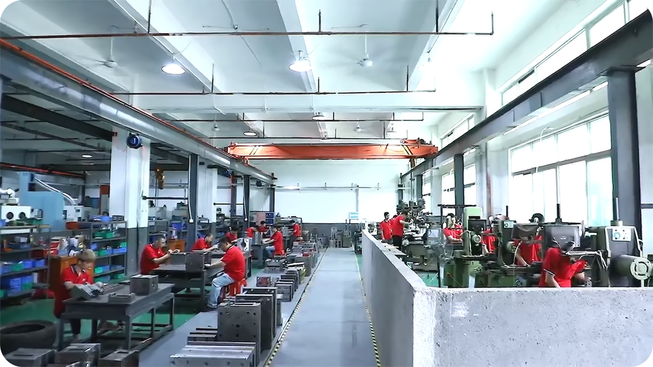 Customizable Precision Injection Molded Plastic Panels For Automotive ...