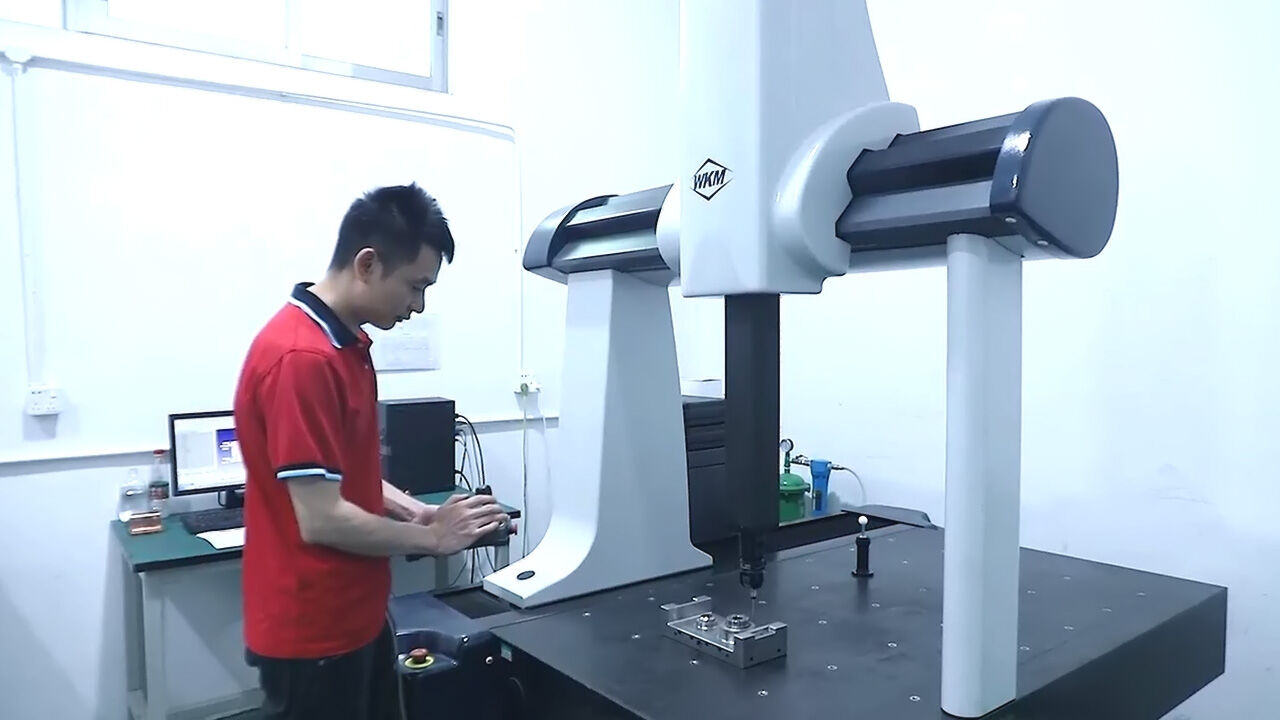 Customized Cosmetic Plastic Packaging Injection Molds Precision ...