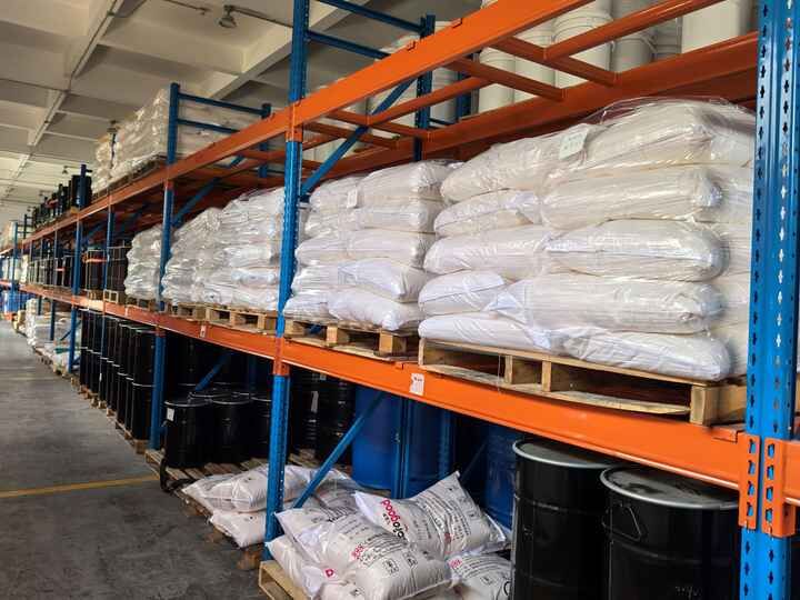 Factory Price 99.5% Purity Sebacic Acid Cas 111-20-6 Industrial Grade ...