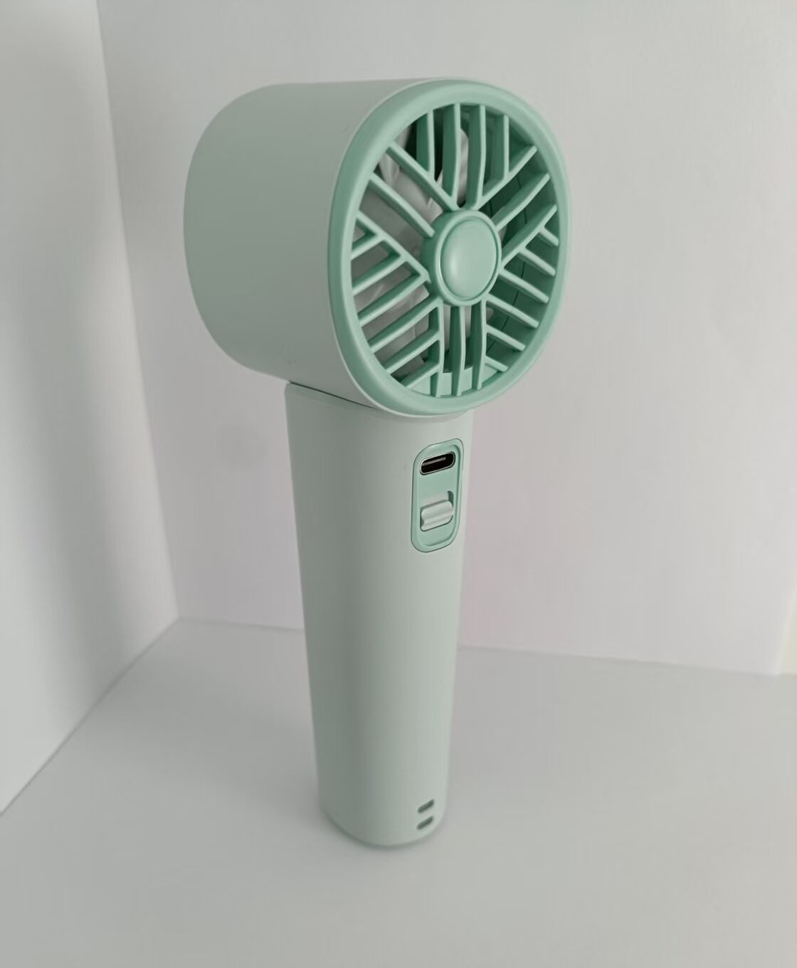 Newest 120 Speed Patent Design 13000 Rpm Camping 3000mah Rechargeable ...