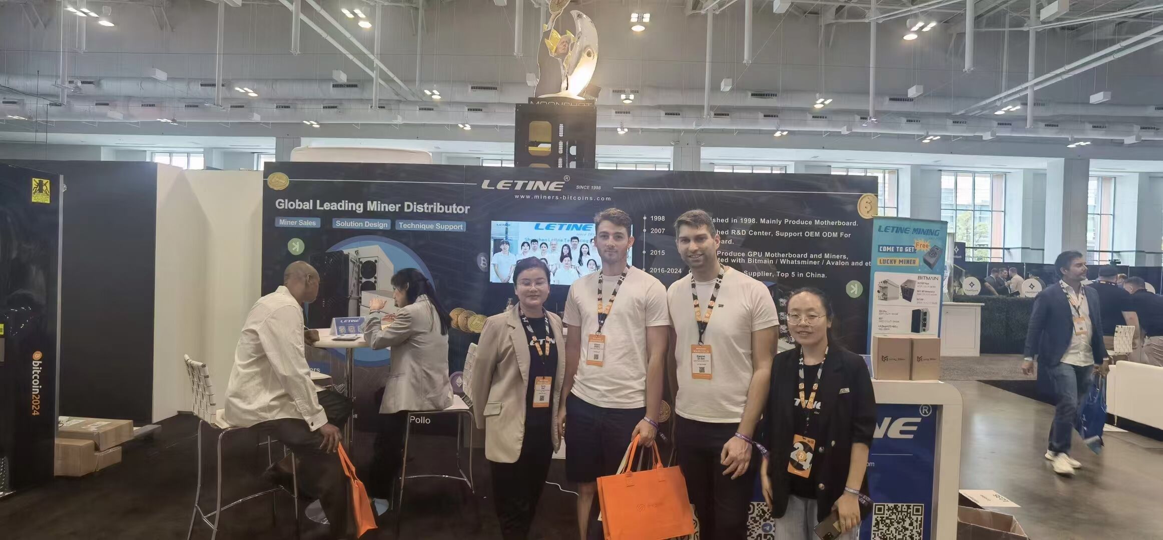 Bitmain Antminer S21plus 225t 235t Air Cooling Antminer Btc 3712.5w ...