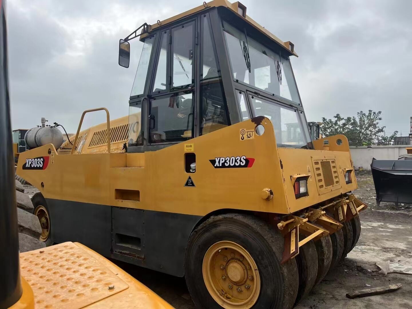 xc/mg Xp303s Road Roller ：premium Heavy-duty Road Roller For Construction And Road Compaction ...