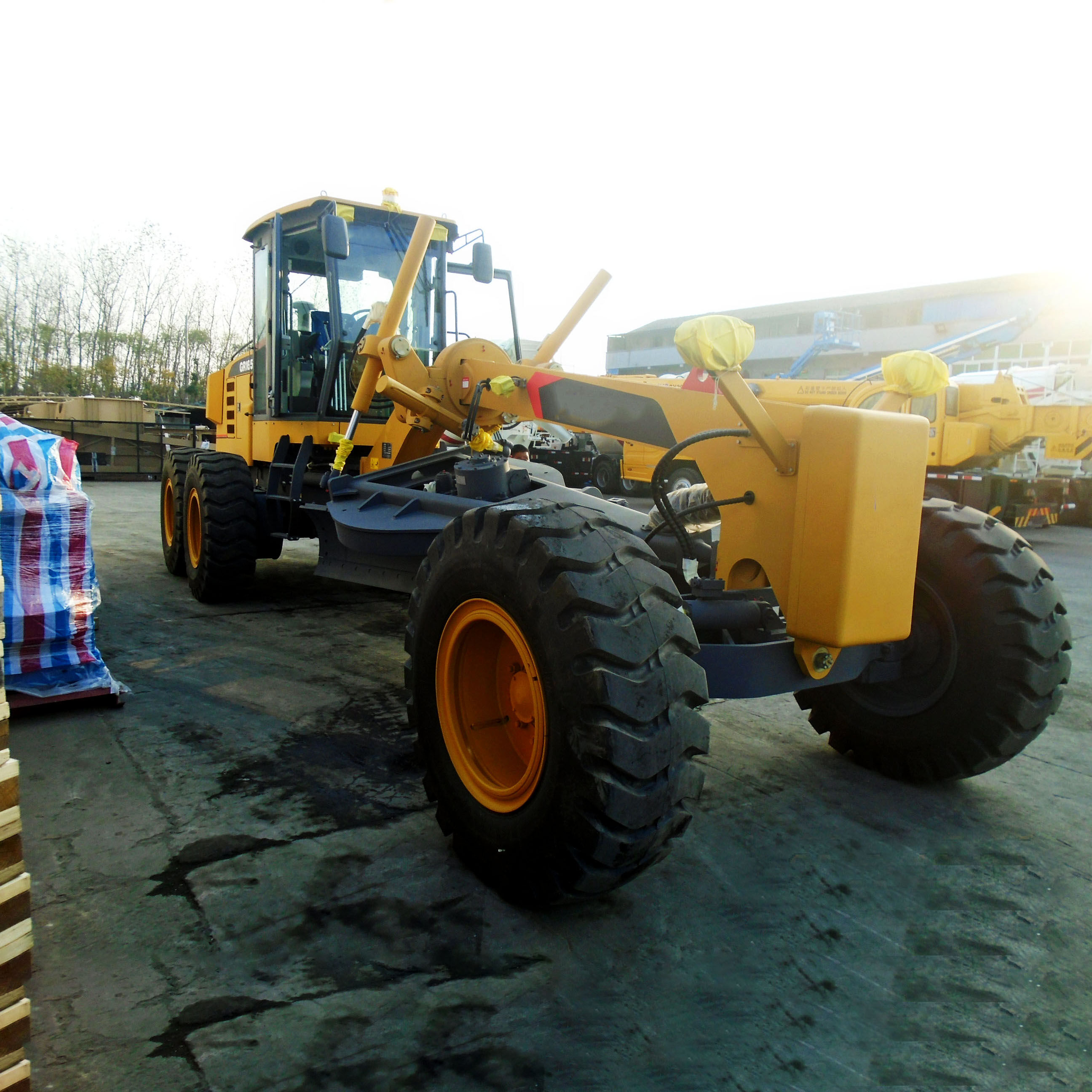 Construction Motor Grader Gr215 Chinese Brand New 215hp Mini Small Road ...