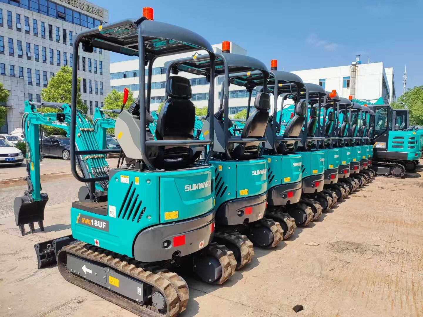 Multifunctional 2ton Mini Digger Earth-moving Machine Crawler Excavator ...
