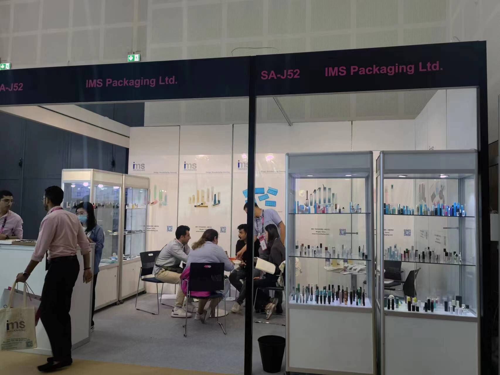 Buy China Wholesale Custom Liquid Blush Bottles Manufacturer - Oem Ims ...