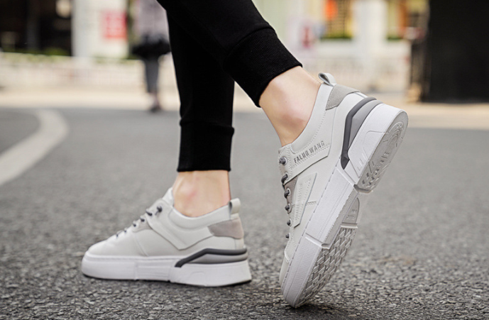 New Wholesale Gents Sports Shoes Pvc Injection Shoes Hot Sale Running ...