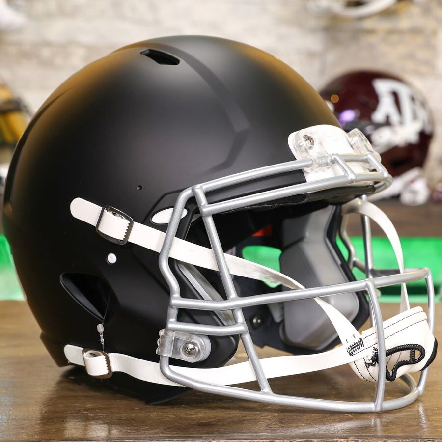 Bulk Buy China Wholesale American Football Helmet With Metal Facemask ...