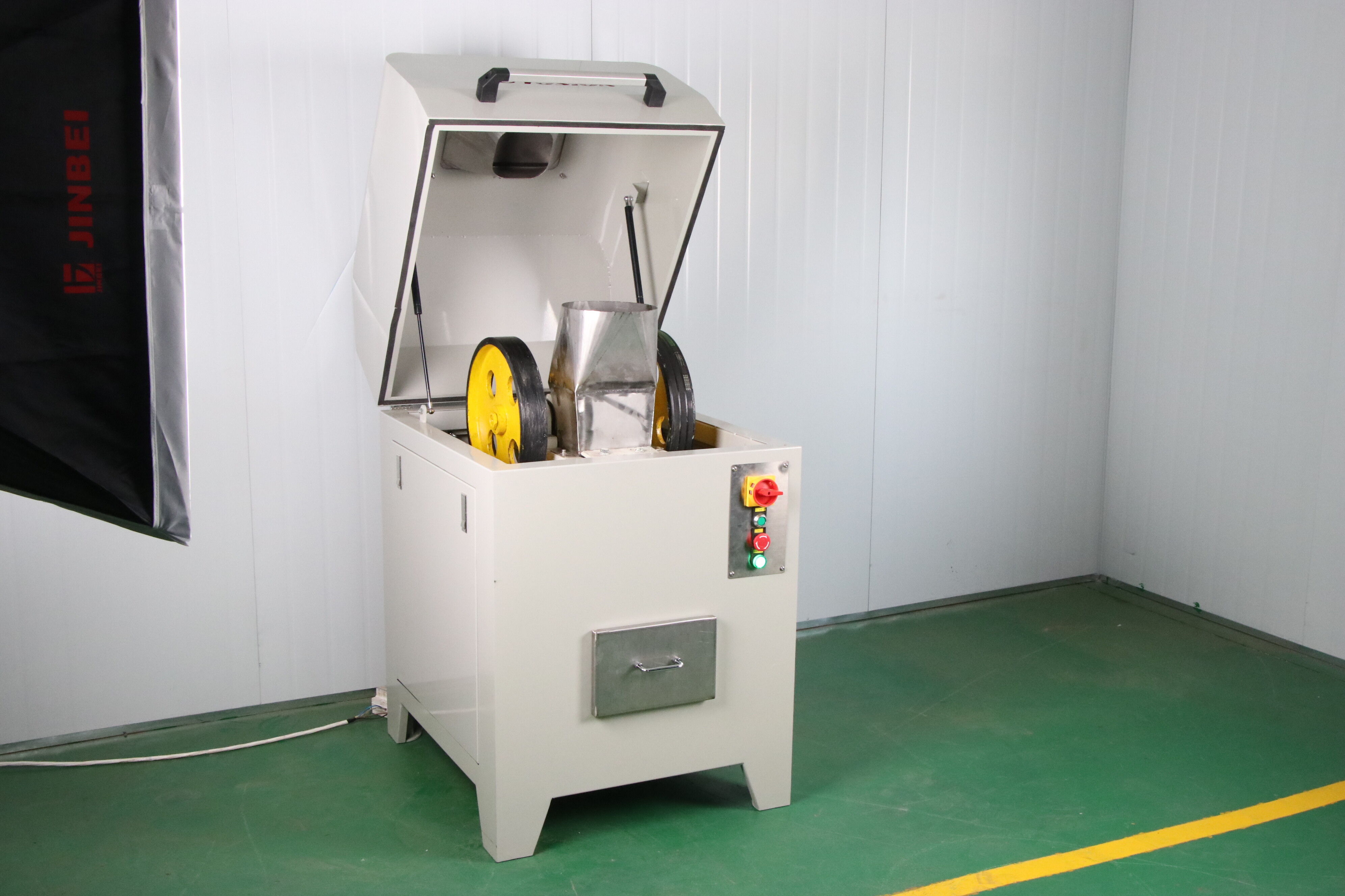 High-efficiency Double-acting Jaw Crusher Low Maintenance Design ...