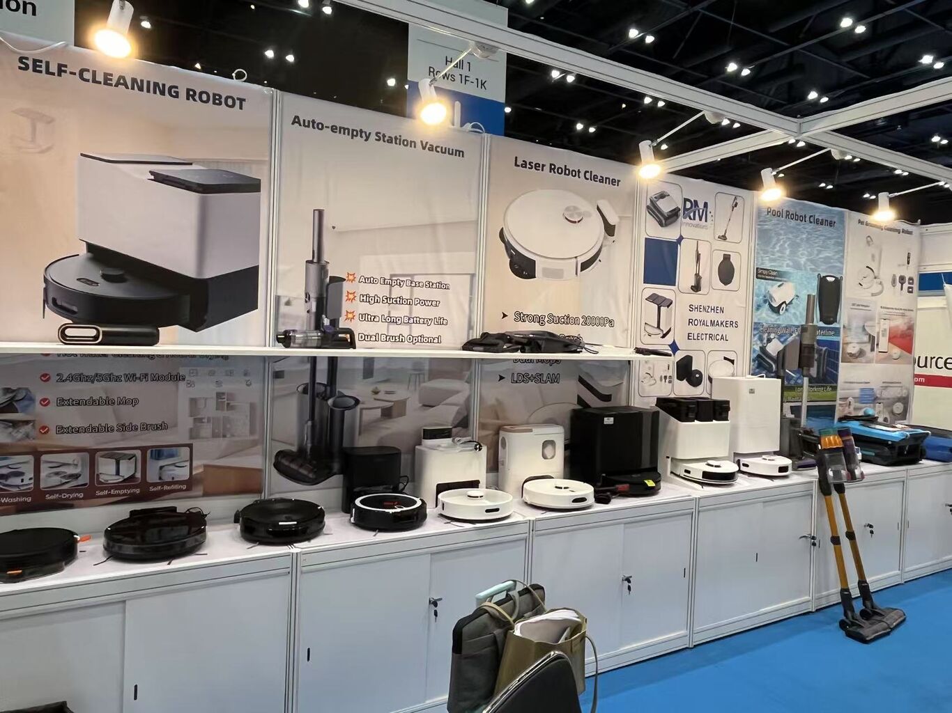 Hot-selling Smart App Control And Voice Control Robot Vacuum Cleaner ...