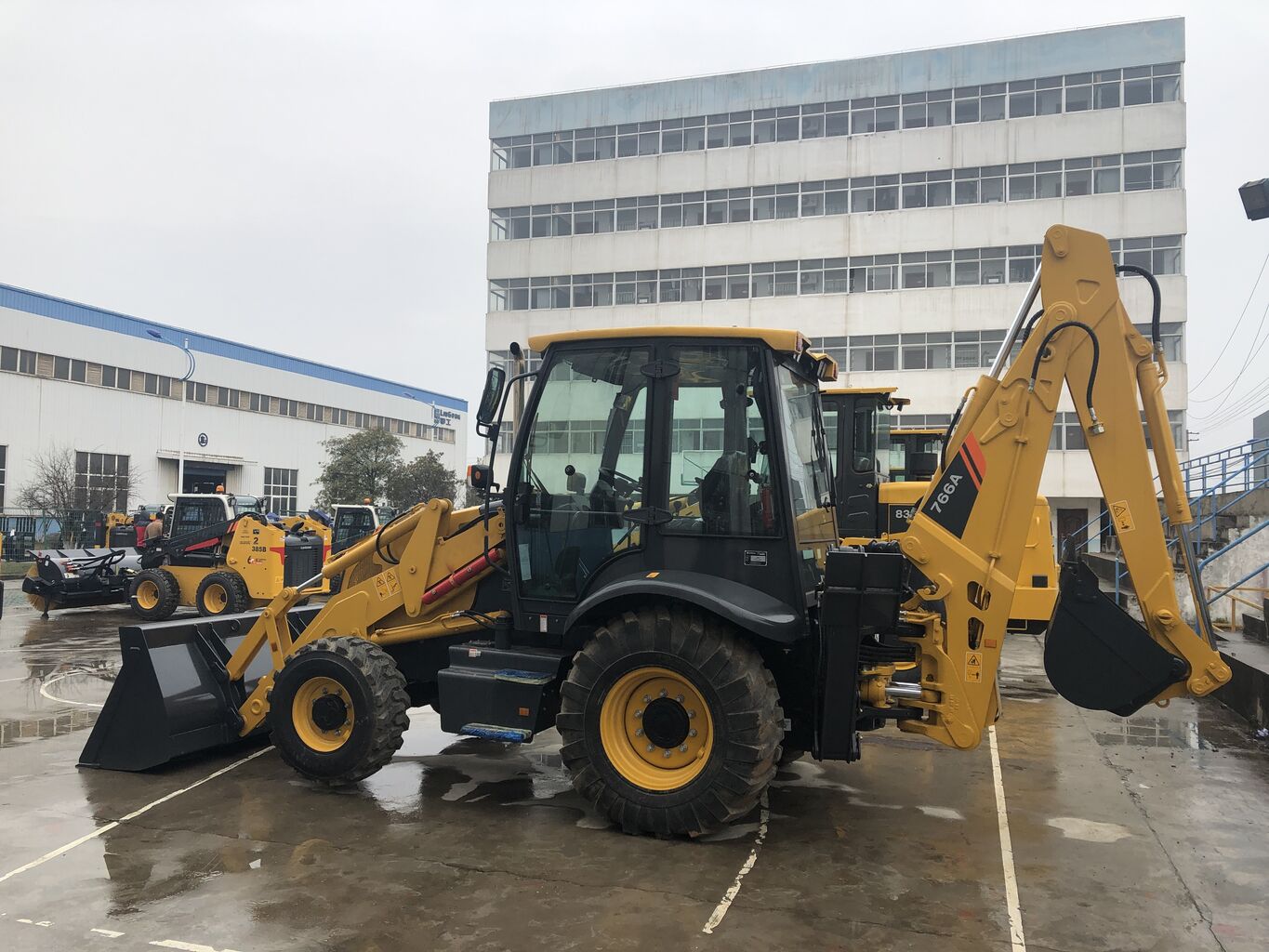 2 Tons 86kw Diesel Backhoe Loader Clg766a With 1cbm Load Capacity And 0 ...