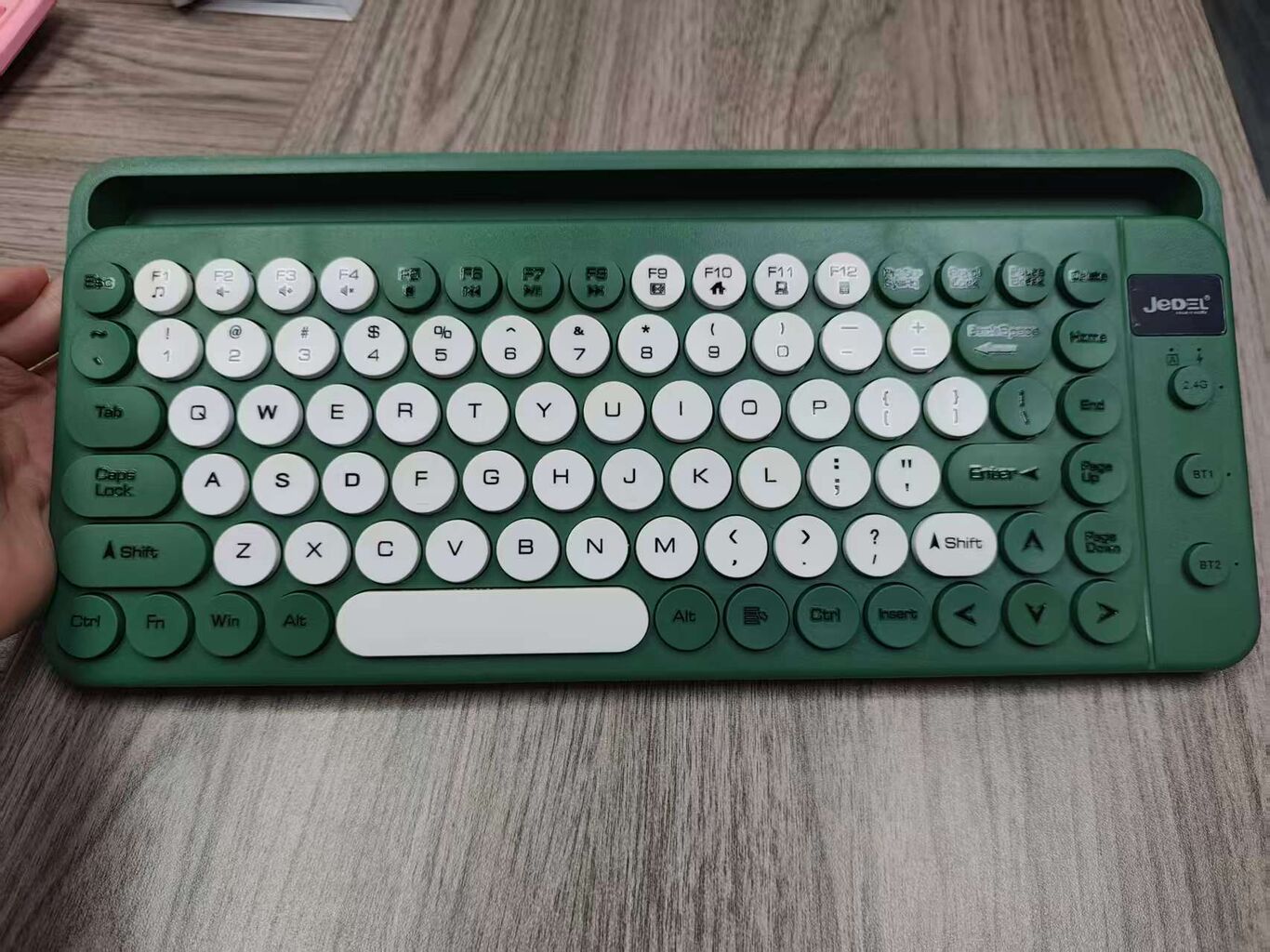 90 Keys 2.4ghz Wireless + Bluetooth Rechargeable Keyboard With Mobile ...