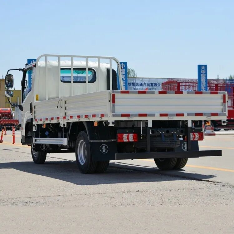 Shacman X9 Light Cargo Truck 5-7t X9 Half Lorry Truck Six Wheel Truck ...