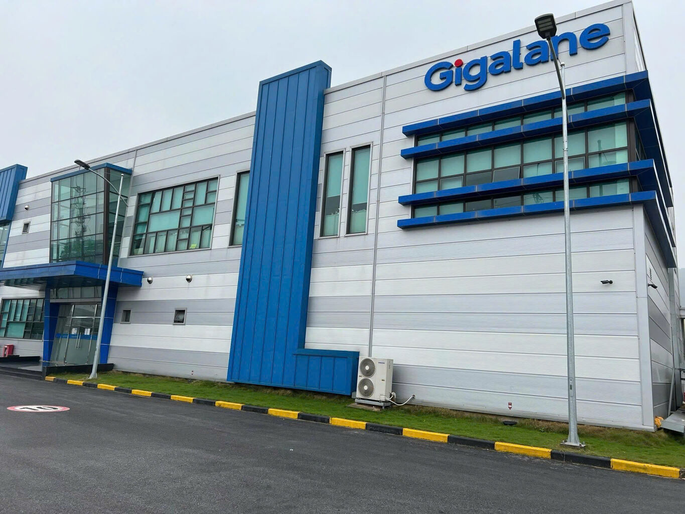 Rf Cable Assembly With N-type And Mcx (m) R/a Connectors Using Sf085 ...