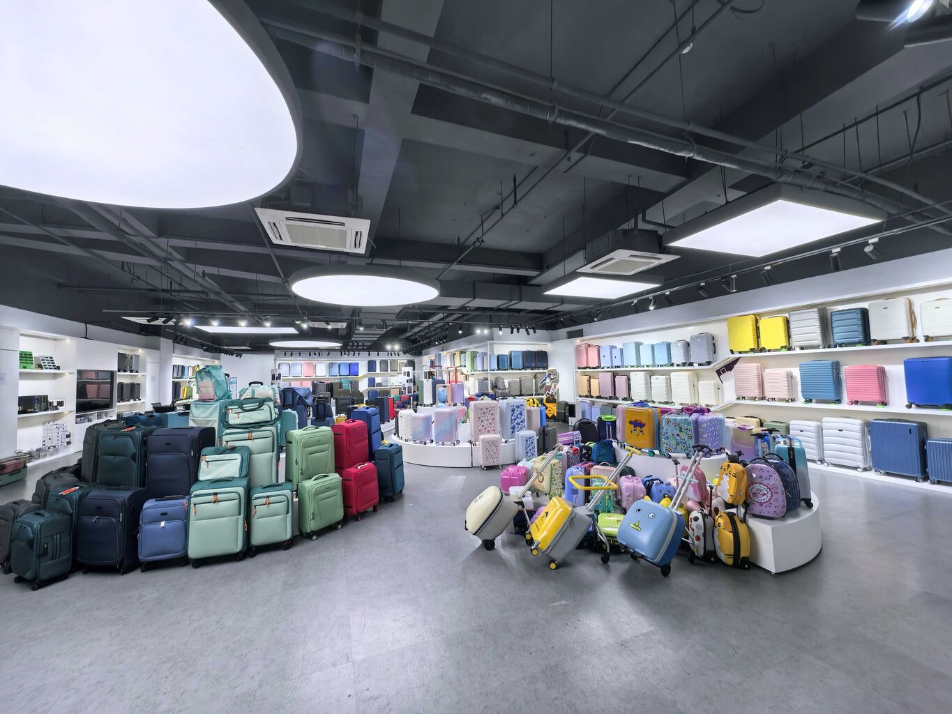 Ergonomic Backpack: Lightweight Comfort For All-day Carry Multi-pocket ...