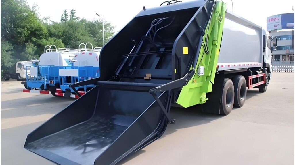 Heavy-duty Waste Collection, Compression And Transport Vehicle, Stock ...