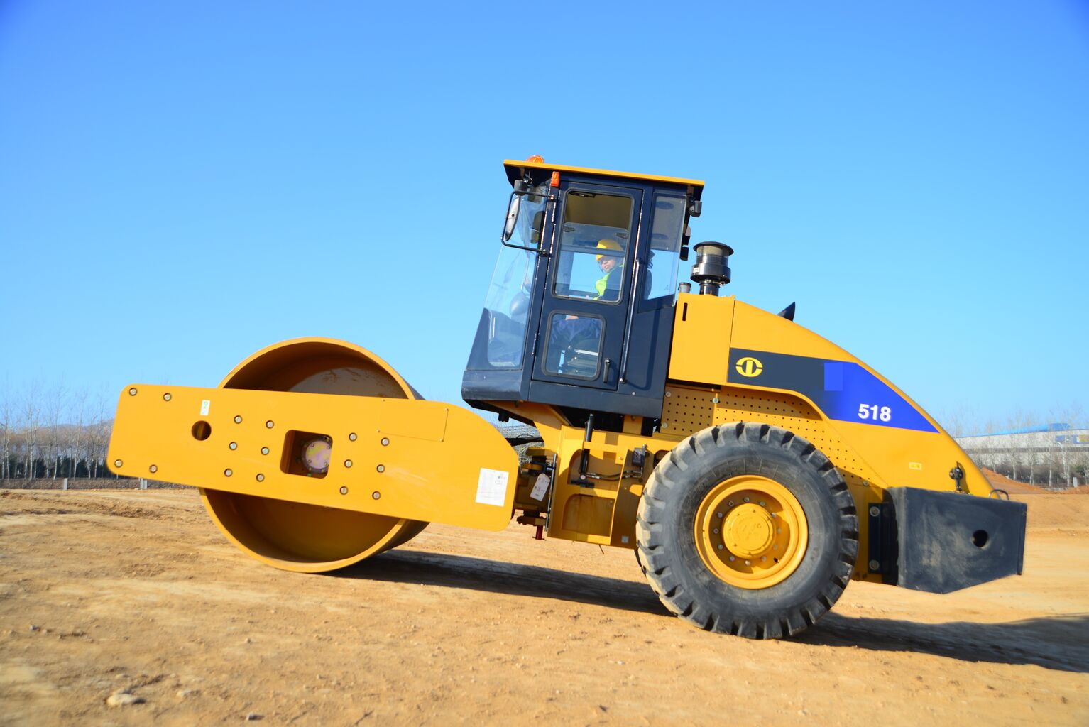 2026 Brand New Heavy Duty Durable Single Drum Roller Road Roller Sem518 ...