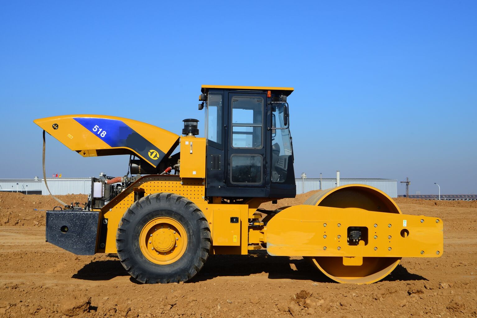 2026 Brand New Heavy Duty Durable Single Drum Roller Road Roller Sem518 ...