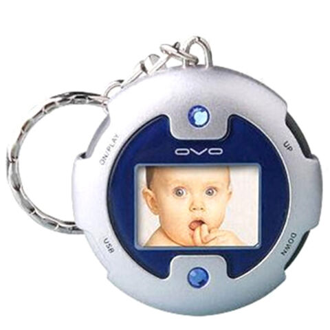 China 1.1-inch Digital Photo Viewer Keychain, Keeps Around 60 to 100 ...
