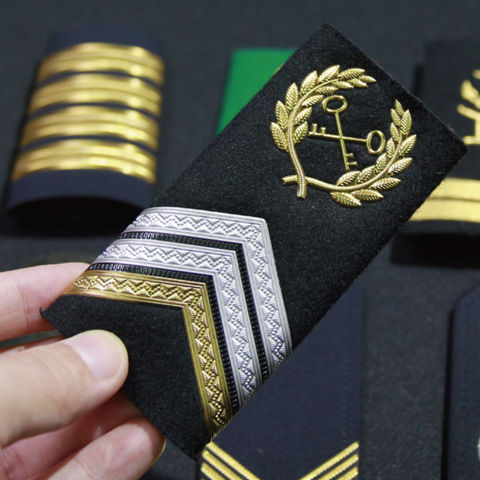 China Epaulette factory custom various countriess logo with different ...