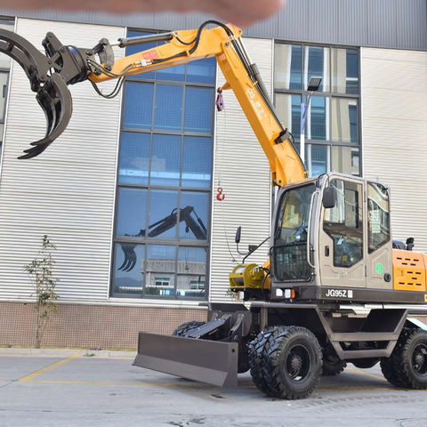 China8 Tonne Excavator Backhoe with Grapple on Global Sources
